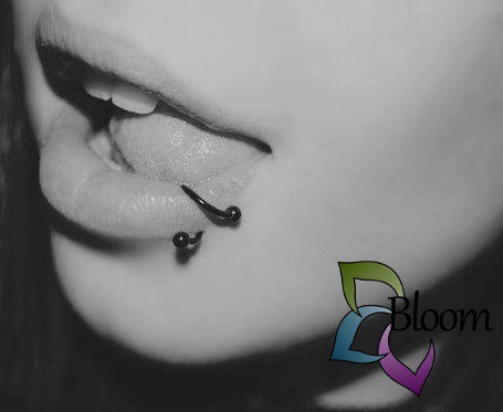 kit com 4 Unidades - Piercing 100% Titânio - Espiral Twister ...