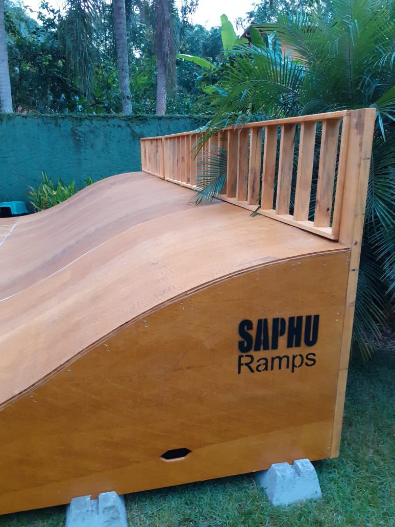 simulador completo de ondas surfskate carver - SAPHU RAMPS - Skate Modules