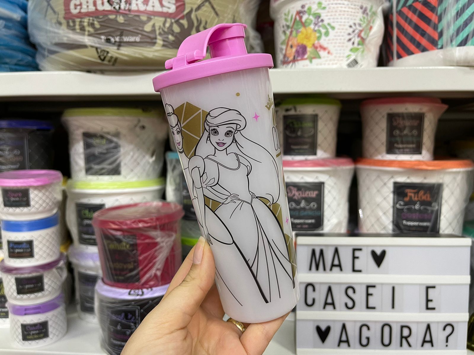 Tupperware Copo com Bico 470 ml Princesas - Mãe, Casei e Agora?-Tupperware!