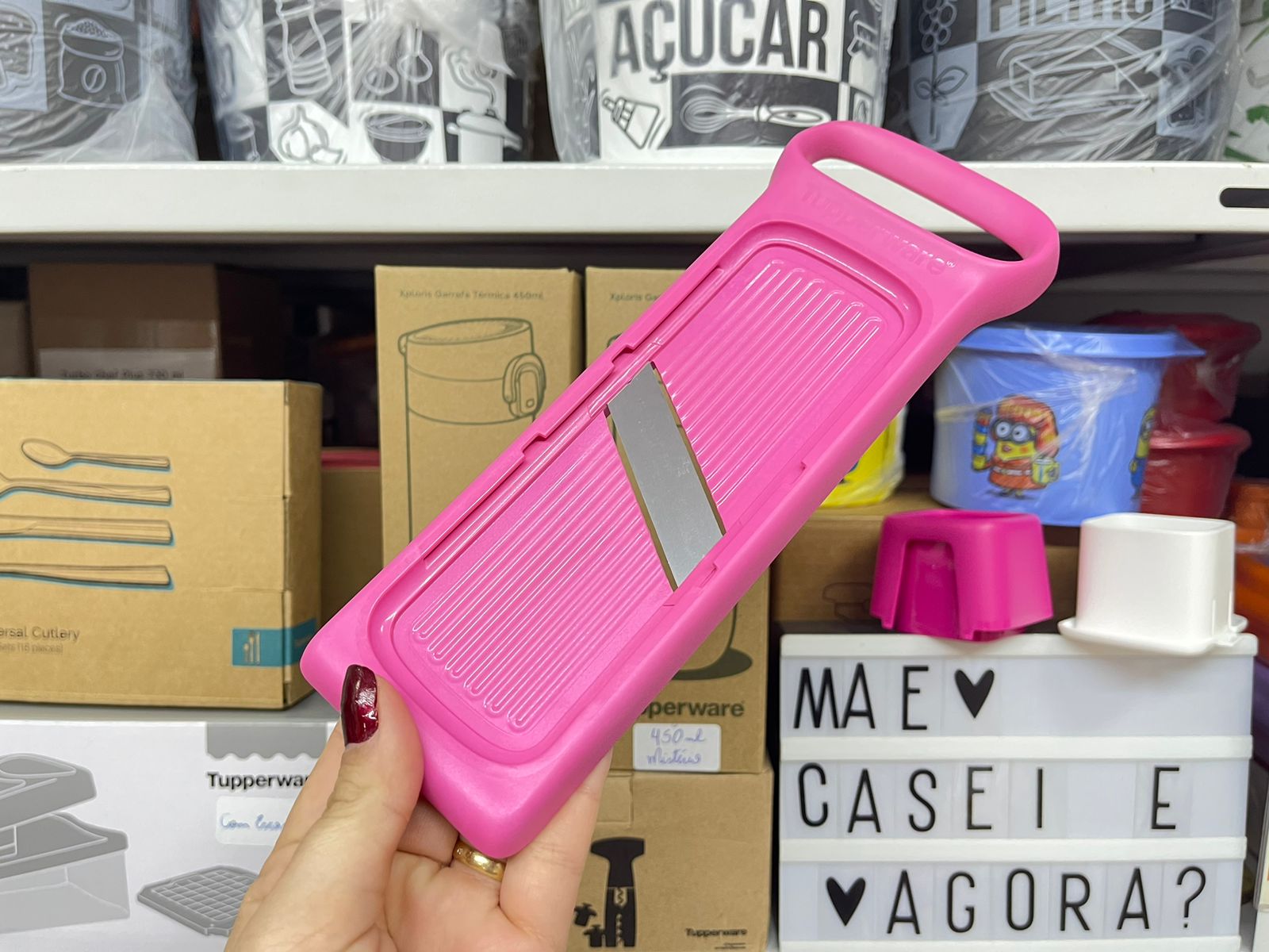 Tupperware Fatiador Super Chef Mini Rosa e Branco - Mãe, Casei e Agora ...