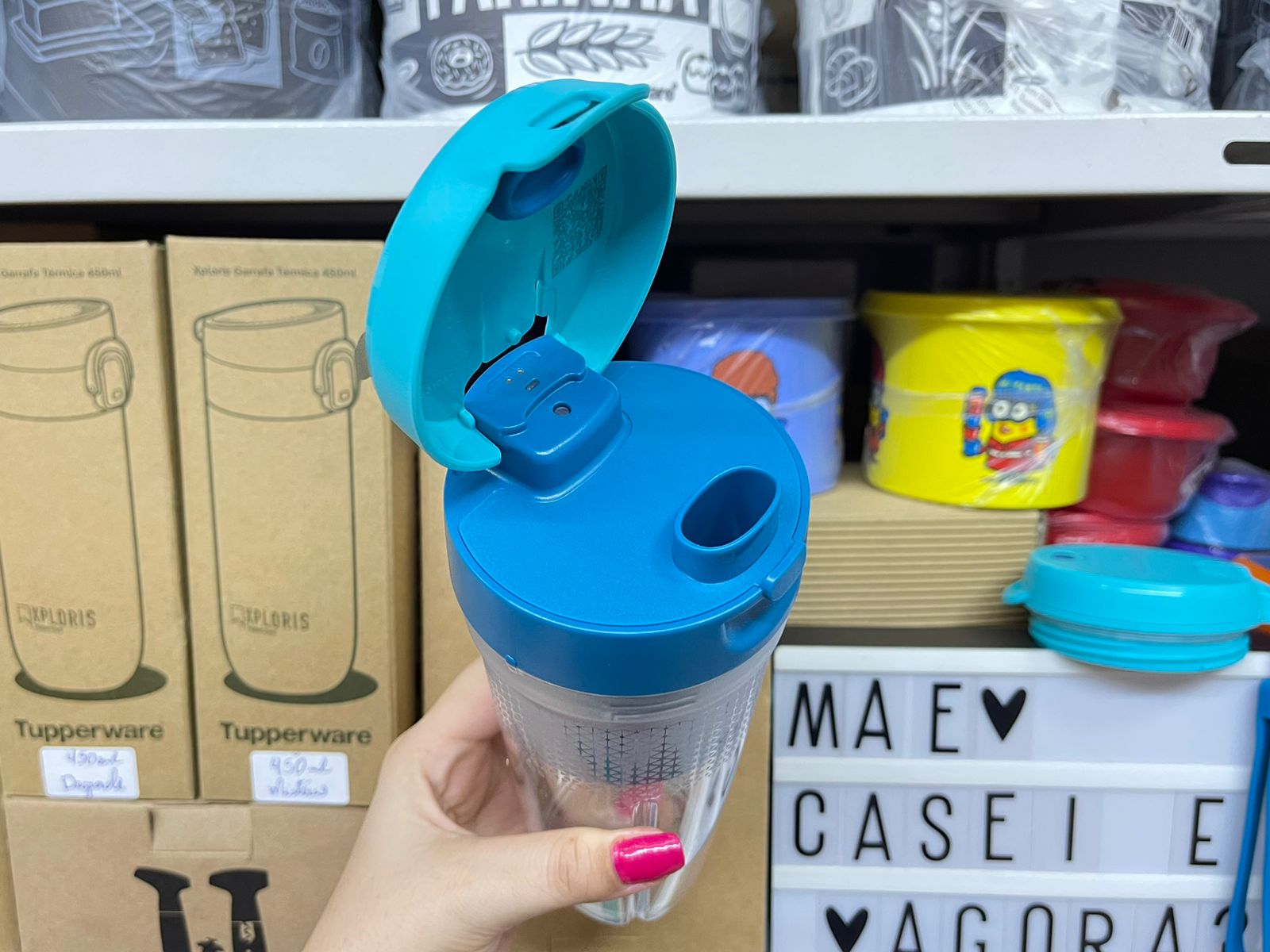 Tupperware UrbanMax Mixer Portátil 350 ml Azul - Mãe, Casei e Agora ...