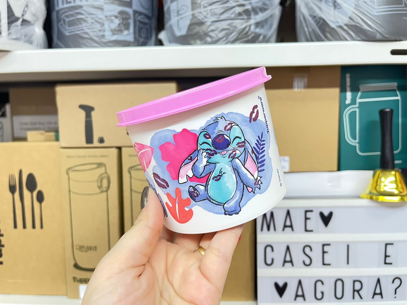Tupperware Tupper Redondinha 500 ml Stitch Love - Mãe, Casei e Agora ...