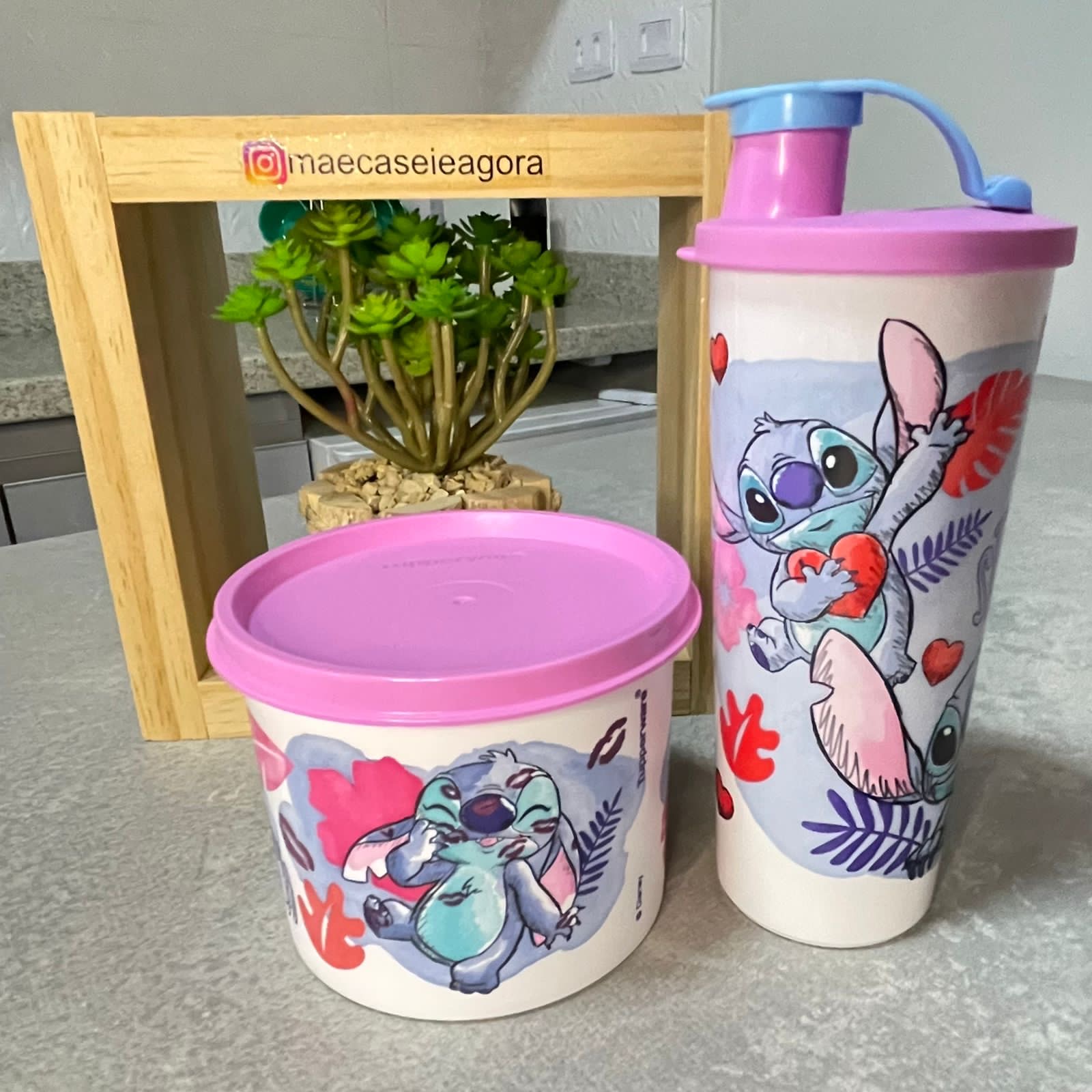 Tupperware Kit 2 Peças Stitch Love - Copo e Redondinha - Mãe, Casei e ...