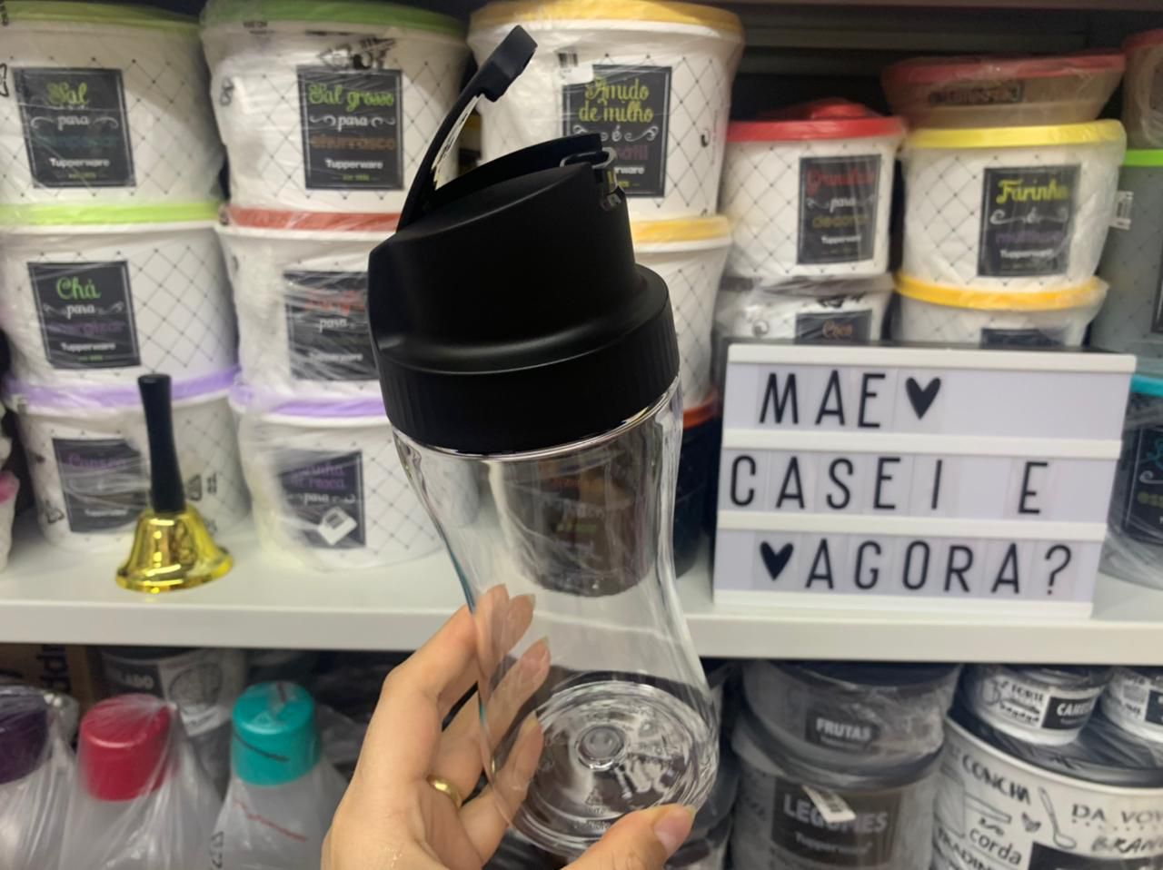 Tupperware Kit 2 Peças Condiserve Tampa Preta - Mãe, Casei e Agora ...