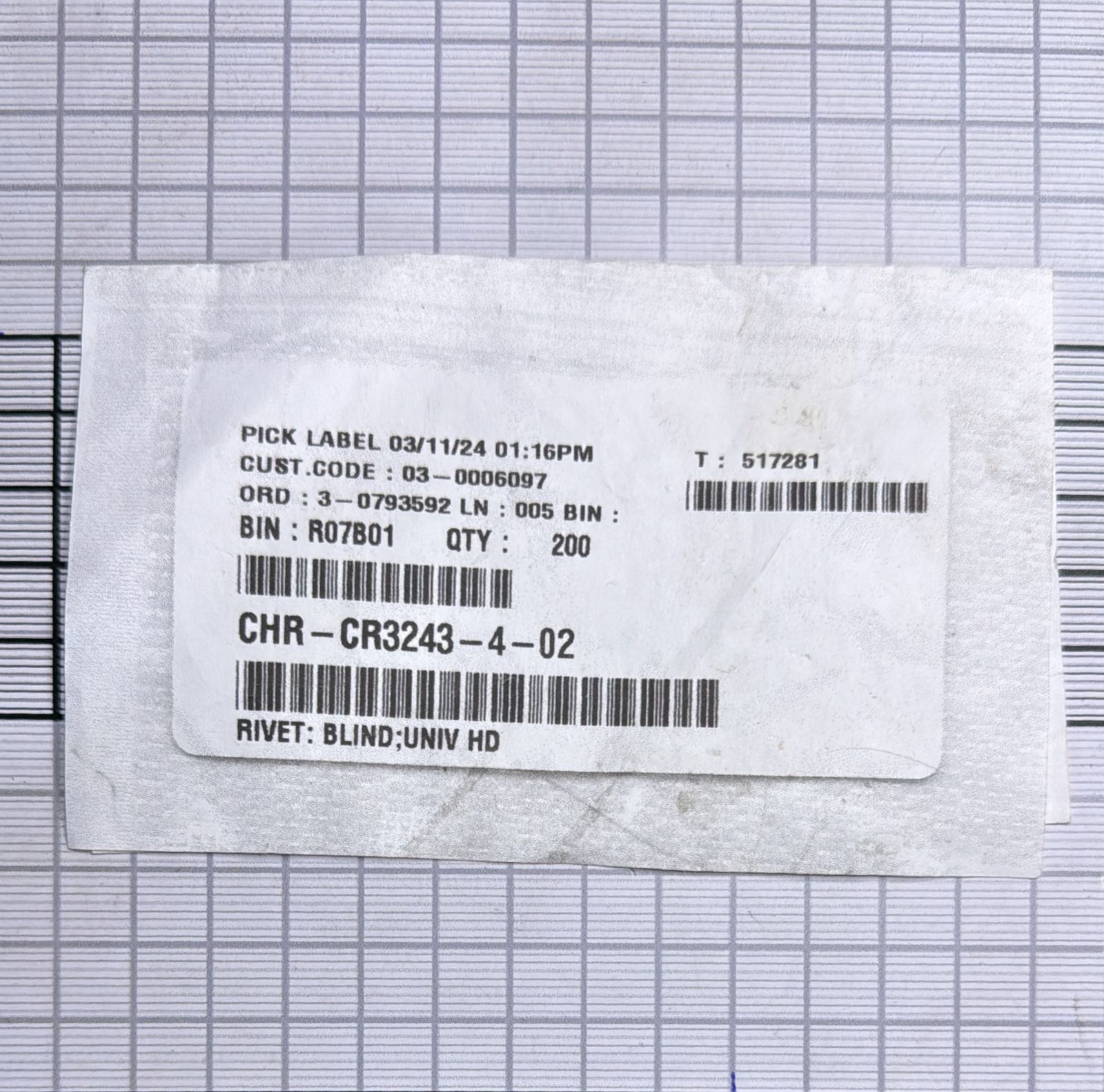 REBITE CHERRY 1/8" OVERSIZED (9/64"x3/16") - CR3243-4-2 - Fibraer