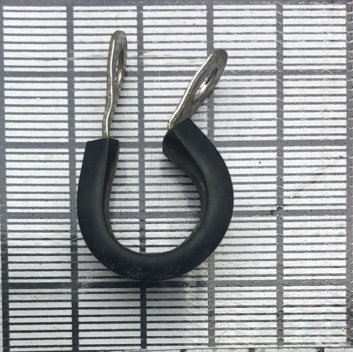 ABRAÇADEIRA - AN742-D9C - Fibraer