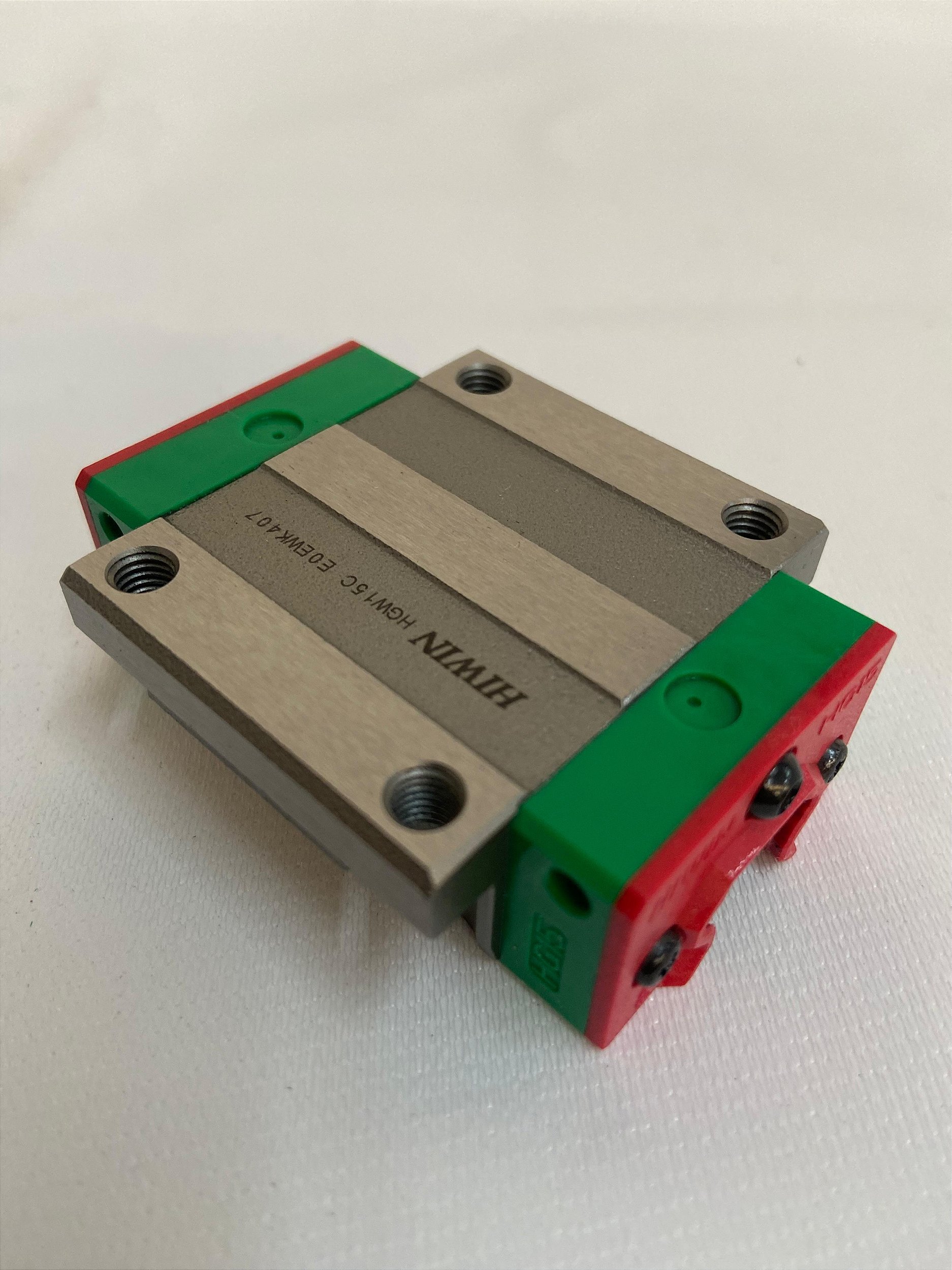Bloco com Abas HIWIN HGW15-CC-ZA-C Alta Precisão e Performance Linear ...