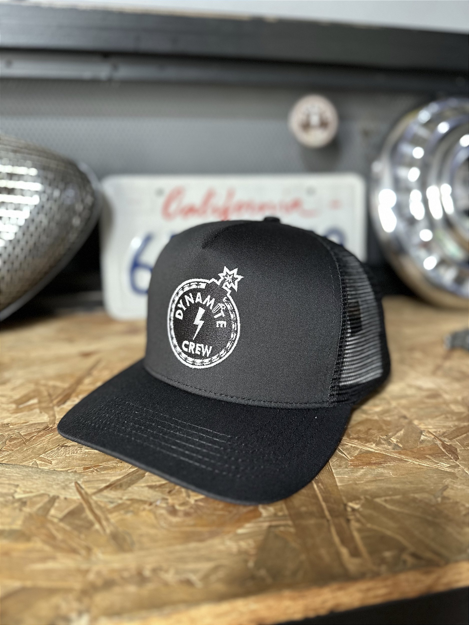 BONÉ DYNAMITE CREW - D⚡️C BOMB SNAPBACK - Dynamite Crew