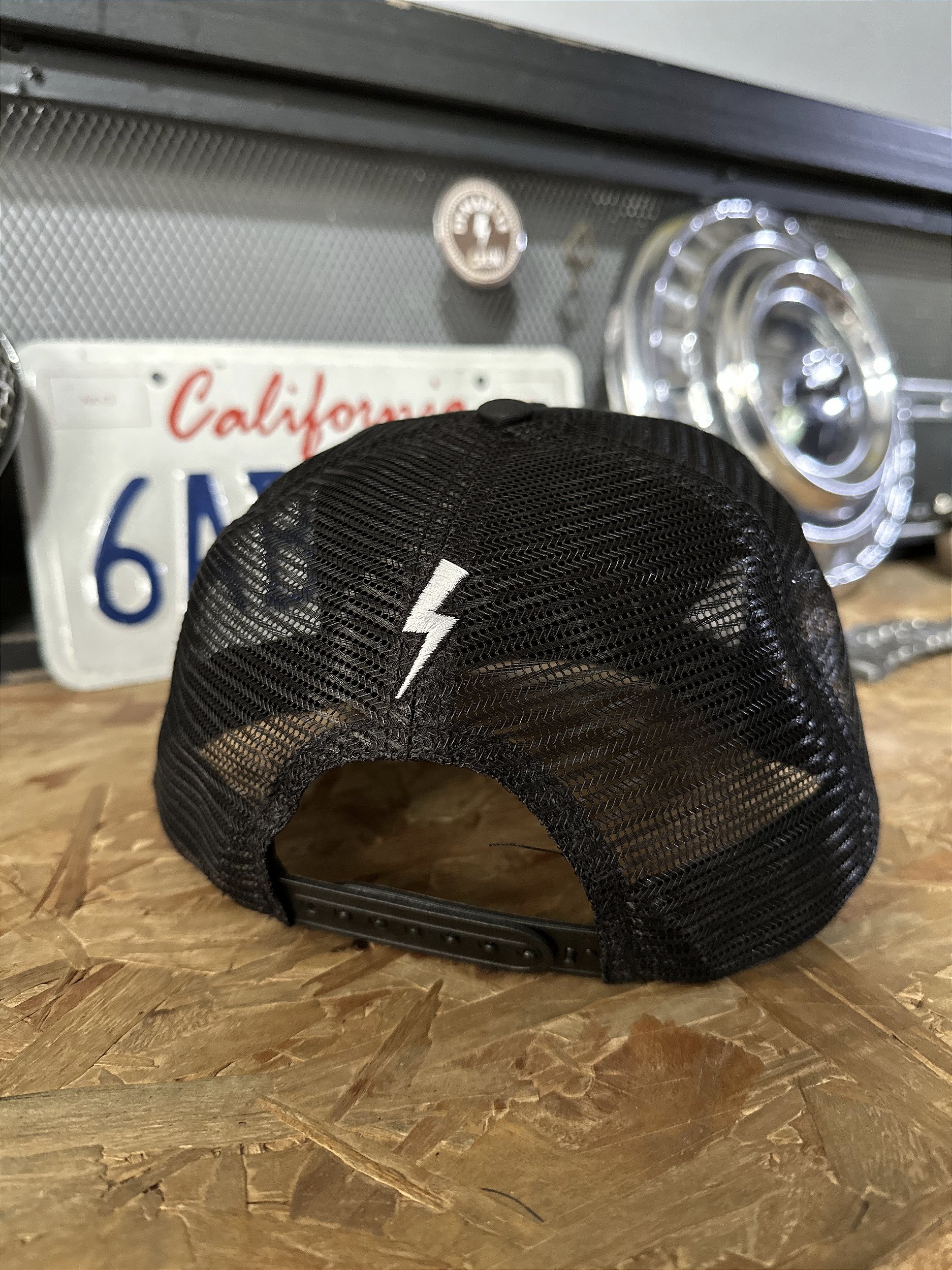 BONÉ DYNAMITE CREW - D⚡️C BOMB SNAPBACK - Dynamite Crew
