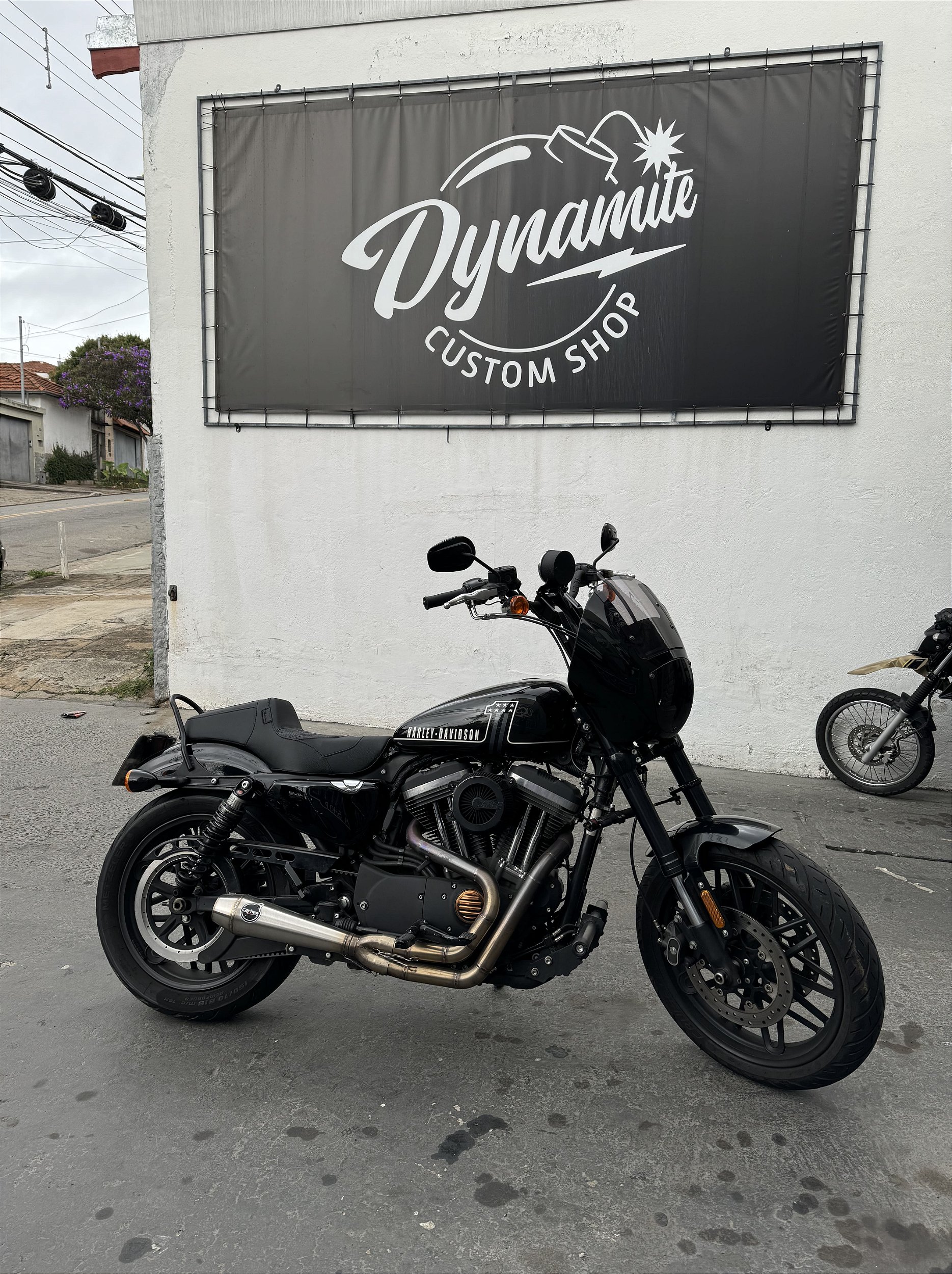 BANCO SQUARE S DYNAMITE CREW D⚡️C - SPORTSTERS 04 -UP - Dynamite Crew