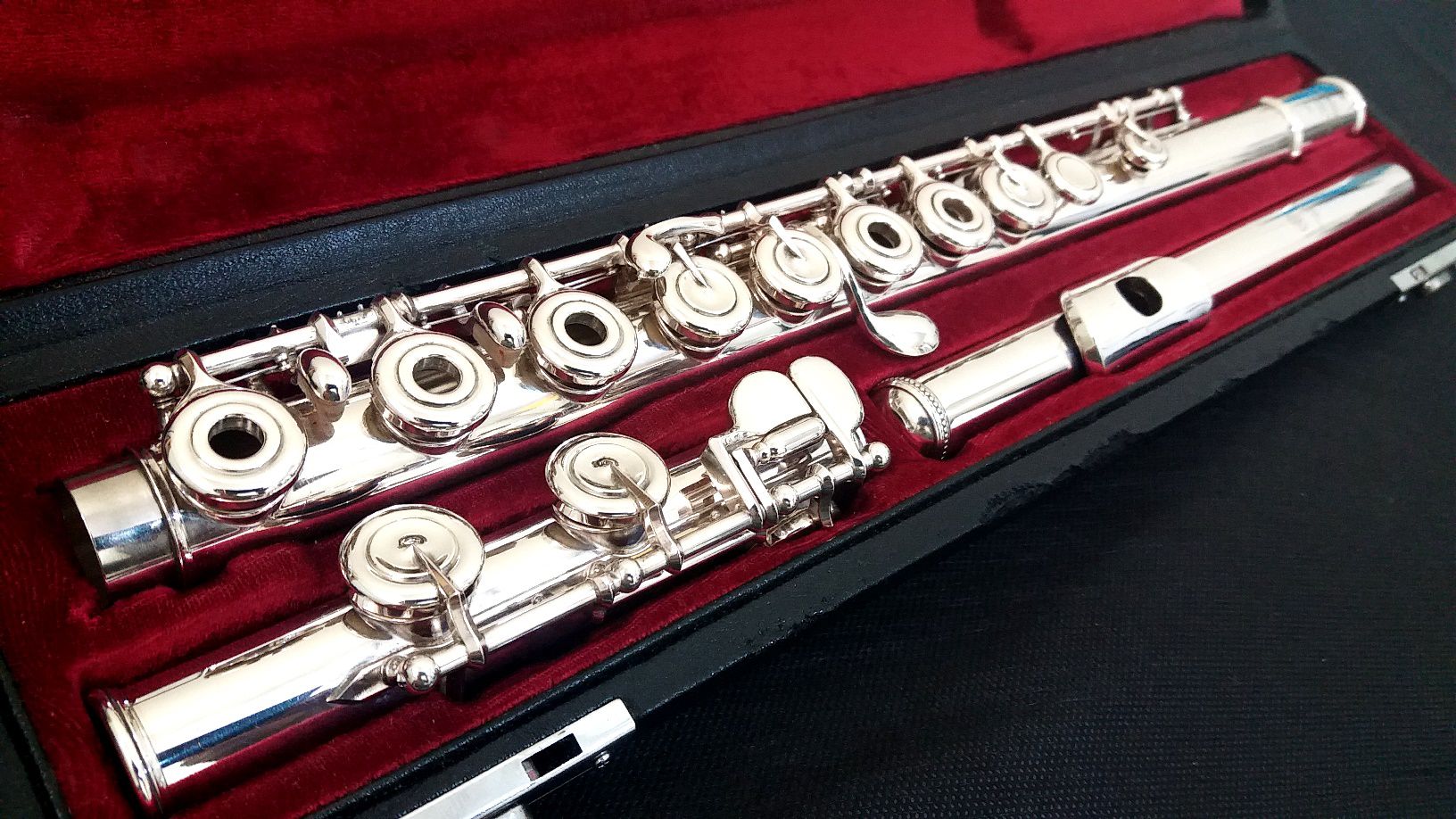 Flauta Transversal Yamaha YFL-483 - Flautas Ohara