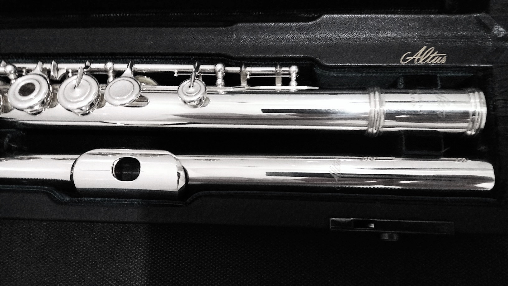 Flauta Altus profissional offset E mec - Flautas Ohara