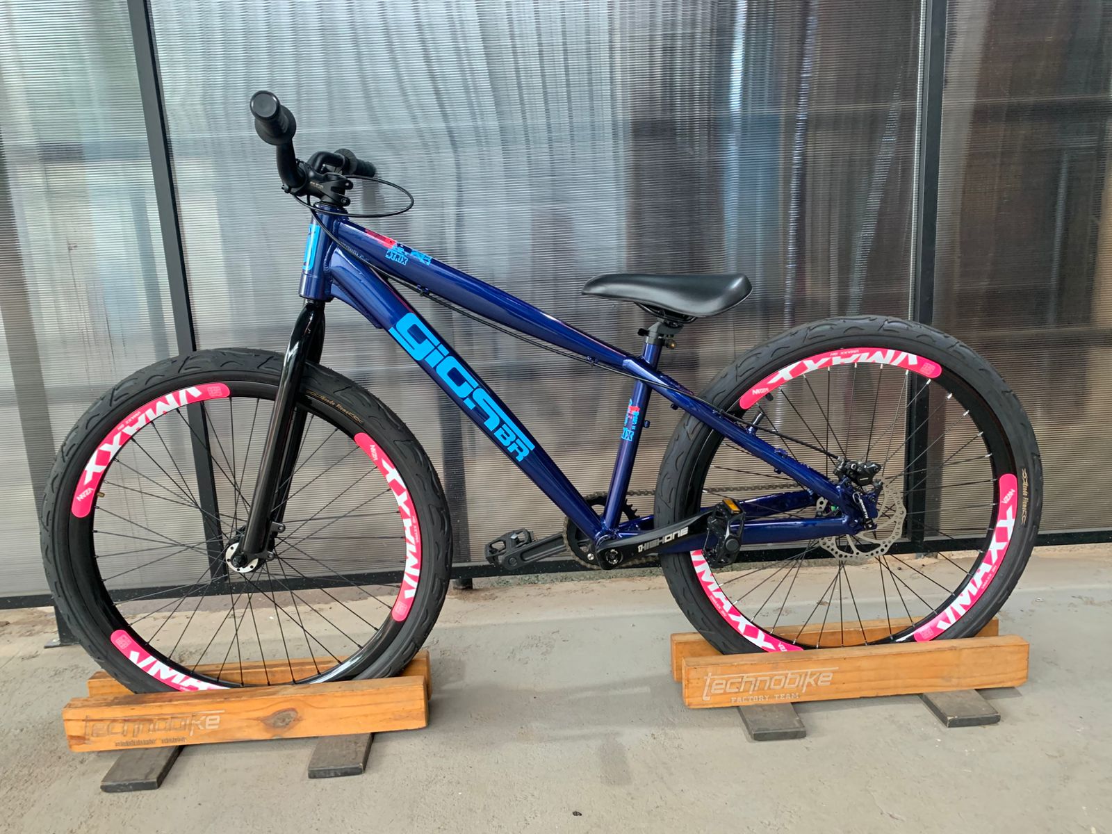 Bicicleta GIOS 4TRIX, Freio Shimano MT200, Pneus Kenda Flame, Aros ...