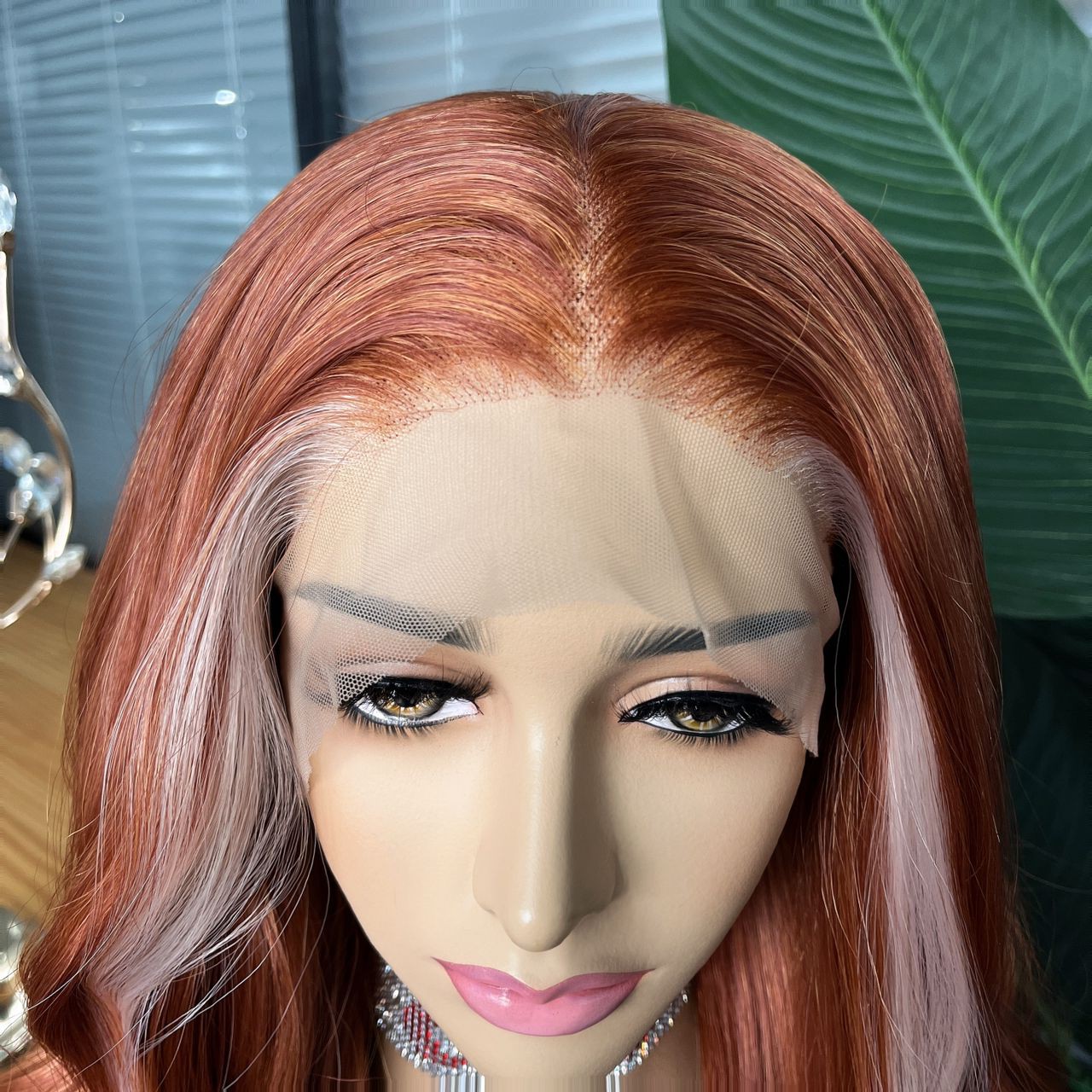 LACE FRONT KAMILLA RUIVA COM MECHAS - Perucas Martinez
