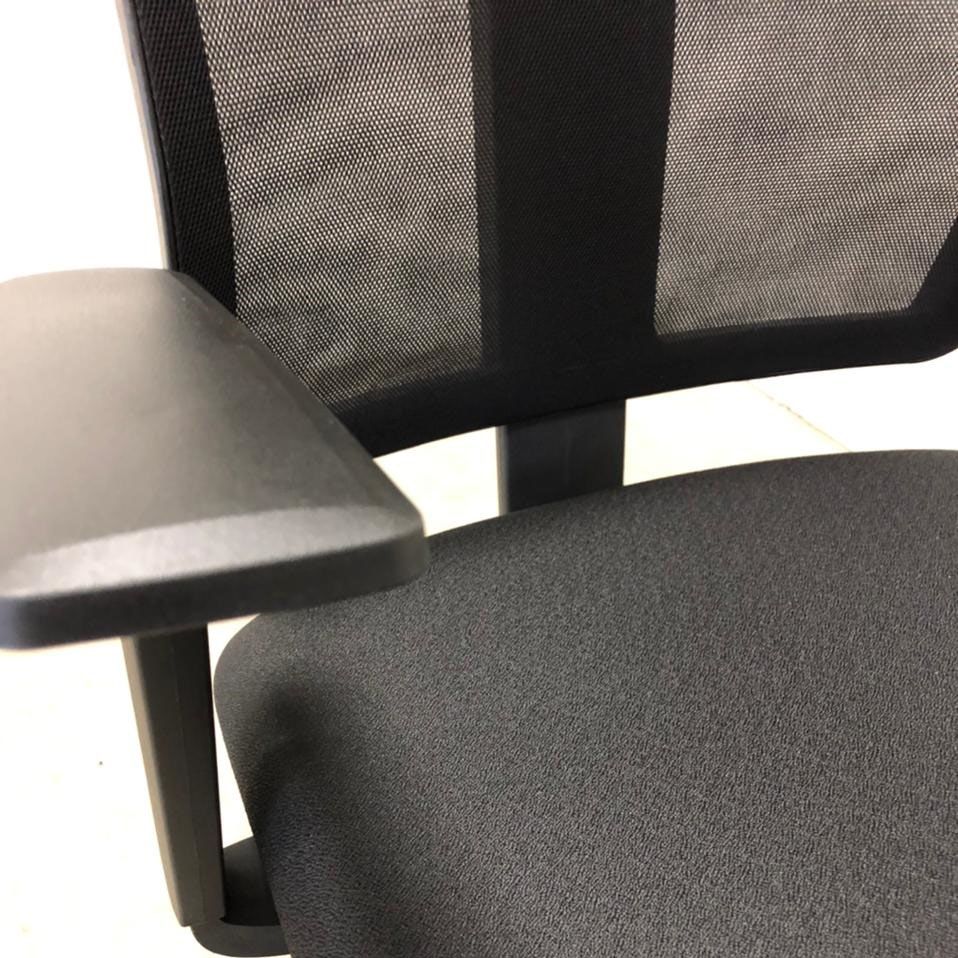 Cadeira Giratória Addit Presidente Tela Ergonômica Operativa - Stilos ...