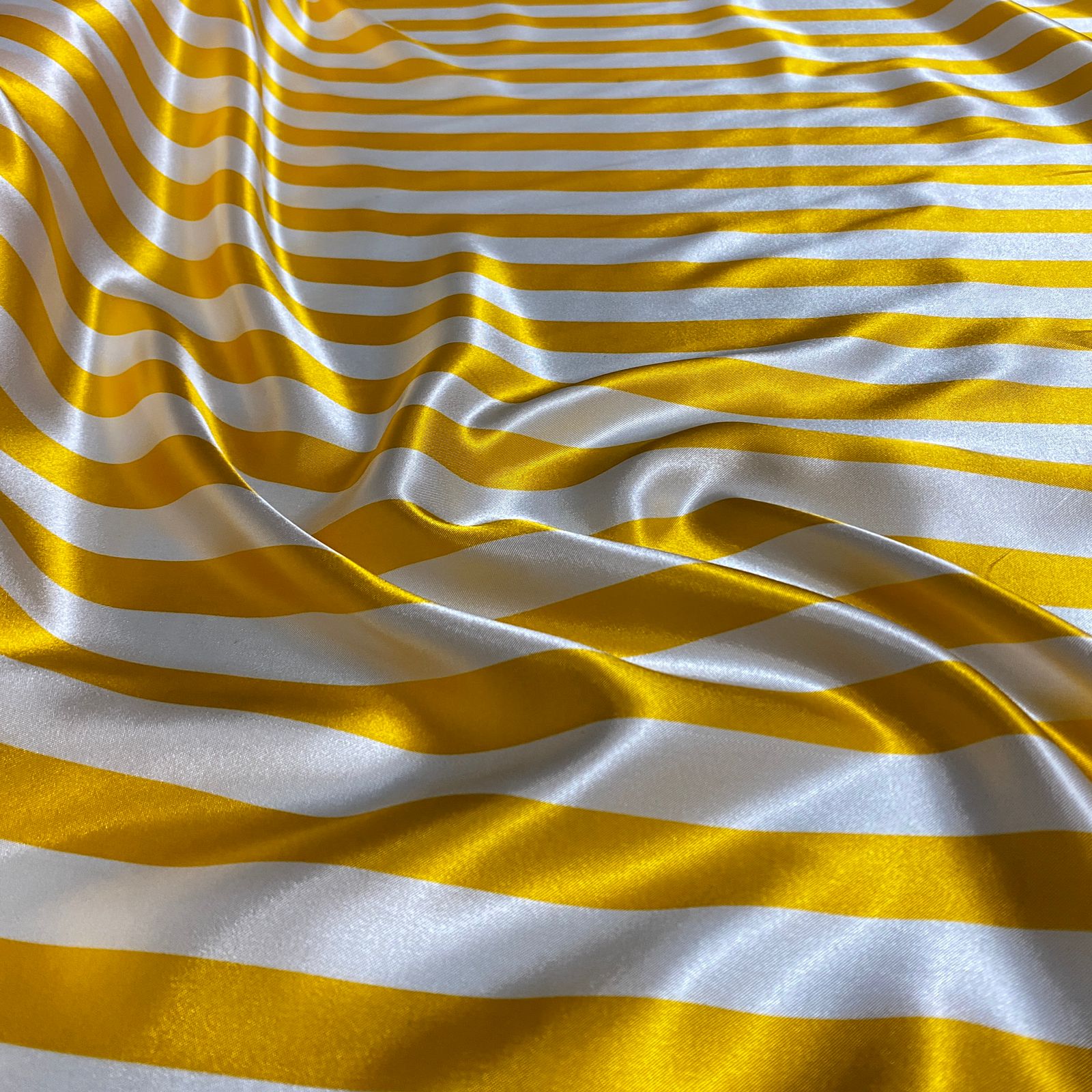 Tecido Cetim Listrado Varias Cores 1,40m Para Roupas Femininas ...