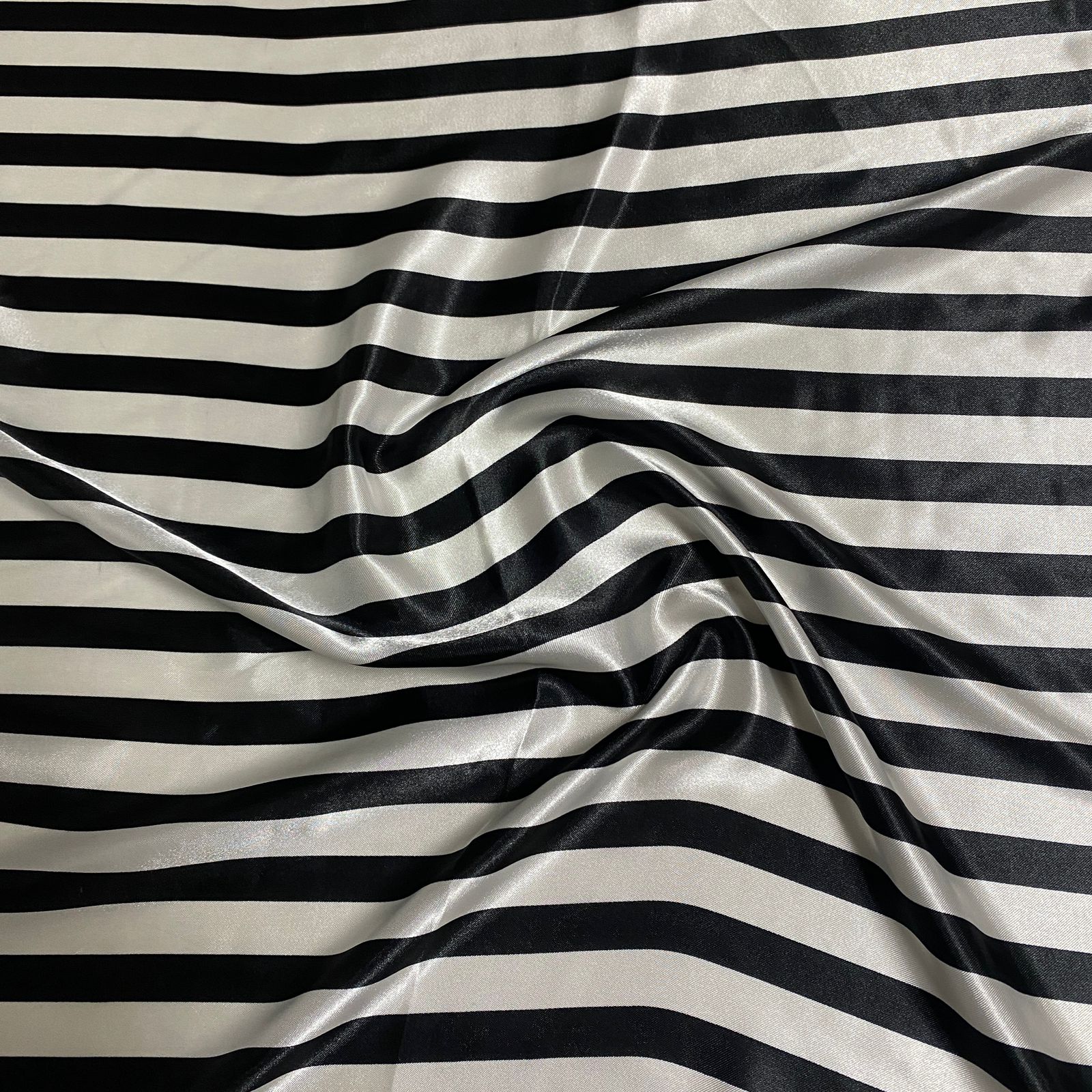 Tecido Cetim Listrado Varias Cores 1,40m Para Roupas Femininas ...