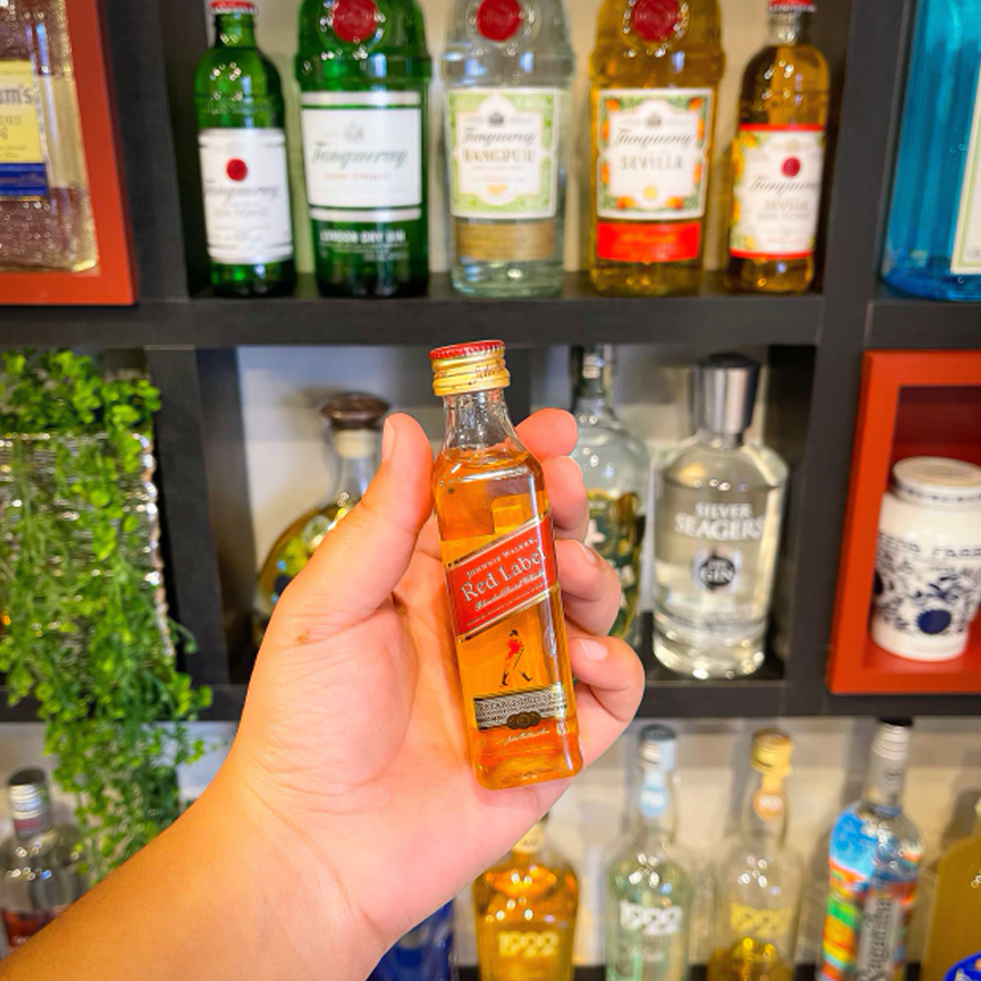 Miniatura Whisky Red Label - 50 ml - Bebidas BH Delivery - ZapVendas ...