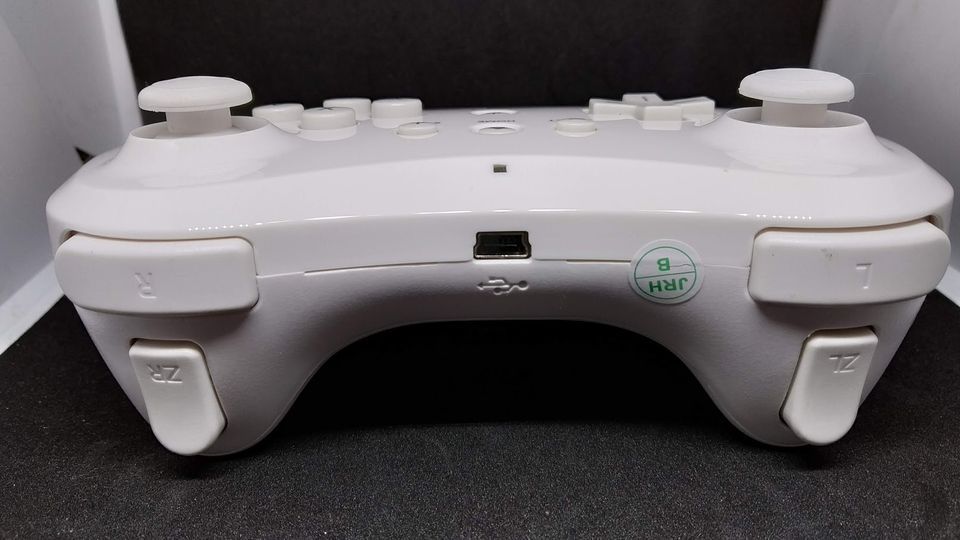 Controle para Nintendo Wii U - Controller Pro U - Pro Controller - NyO ...