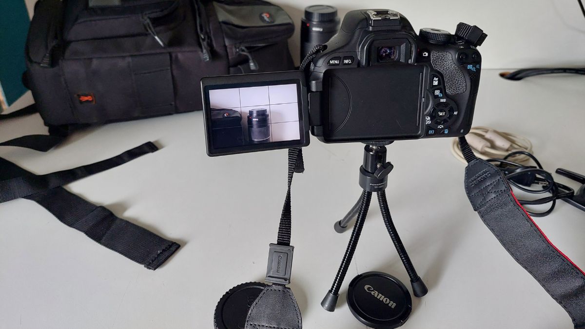 Máquina Fotográfica Profissional Cânon T3i- 600d Importada kit com ...