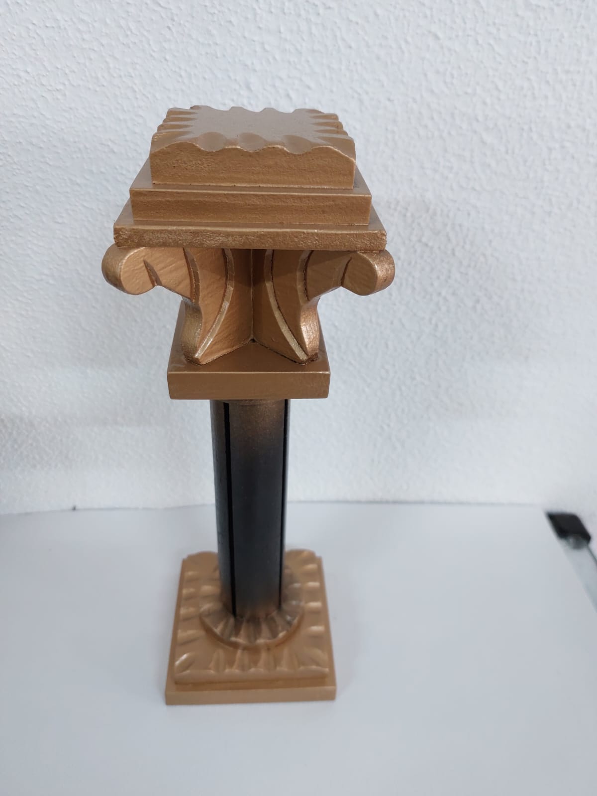 COLUNA DE MADEIRA CORINTHIOS - Horus Alfaia - Produtos e Paramentos ...