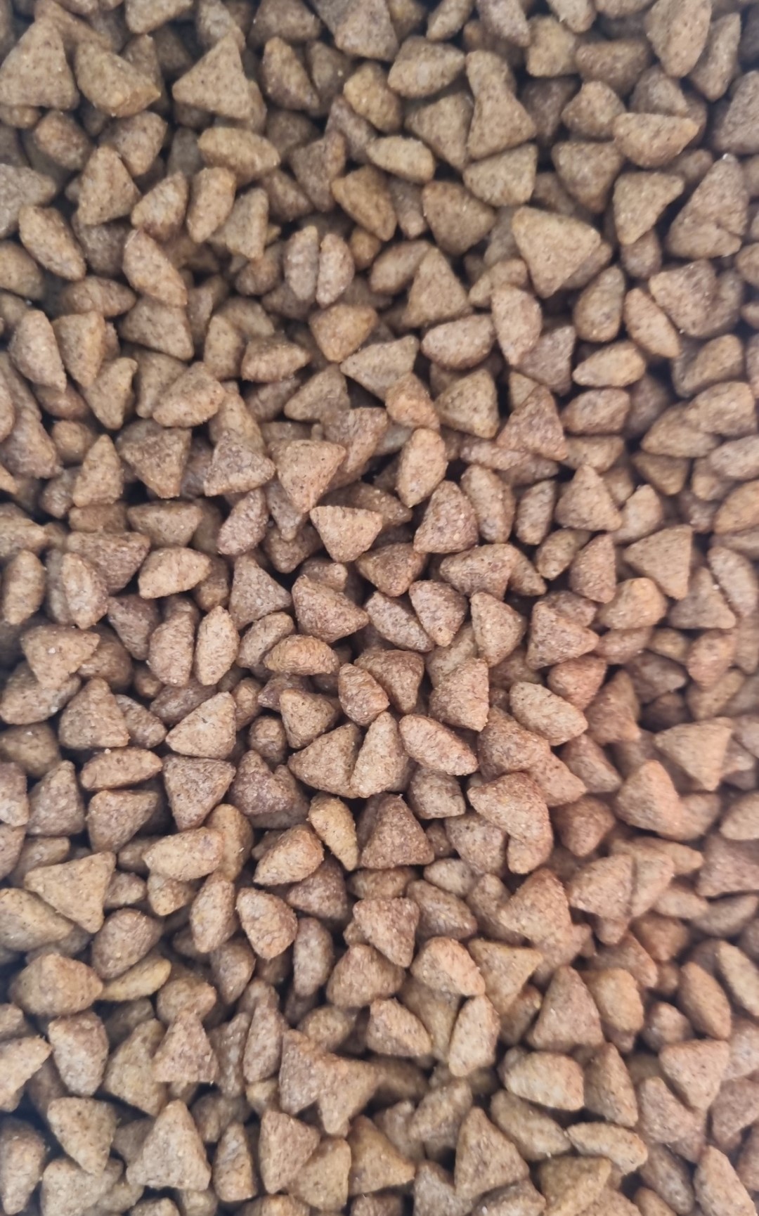 Magnus Supreme Cães Adultos Raças Pequenas Frango 15kg - DogLivery ...