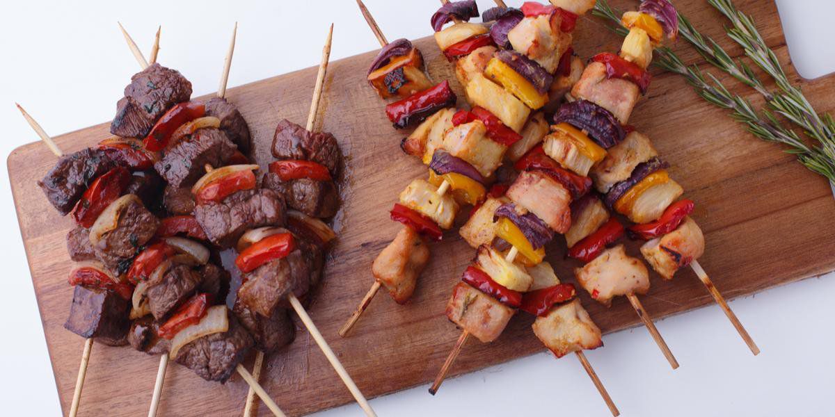 Espeto de Madeira Theoto para Churrasco 18cm com 100 Unidades em Oferta ...