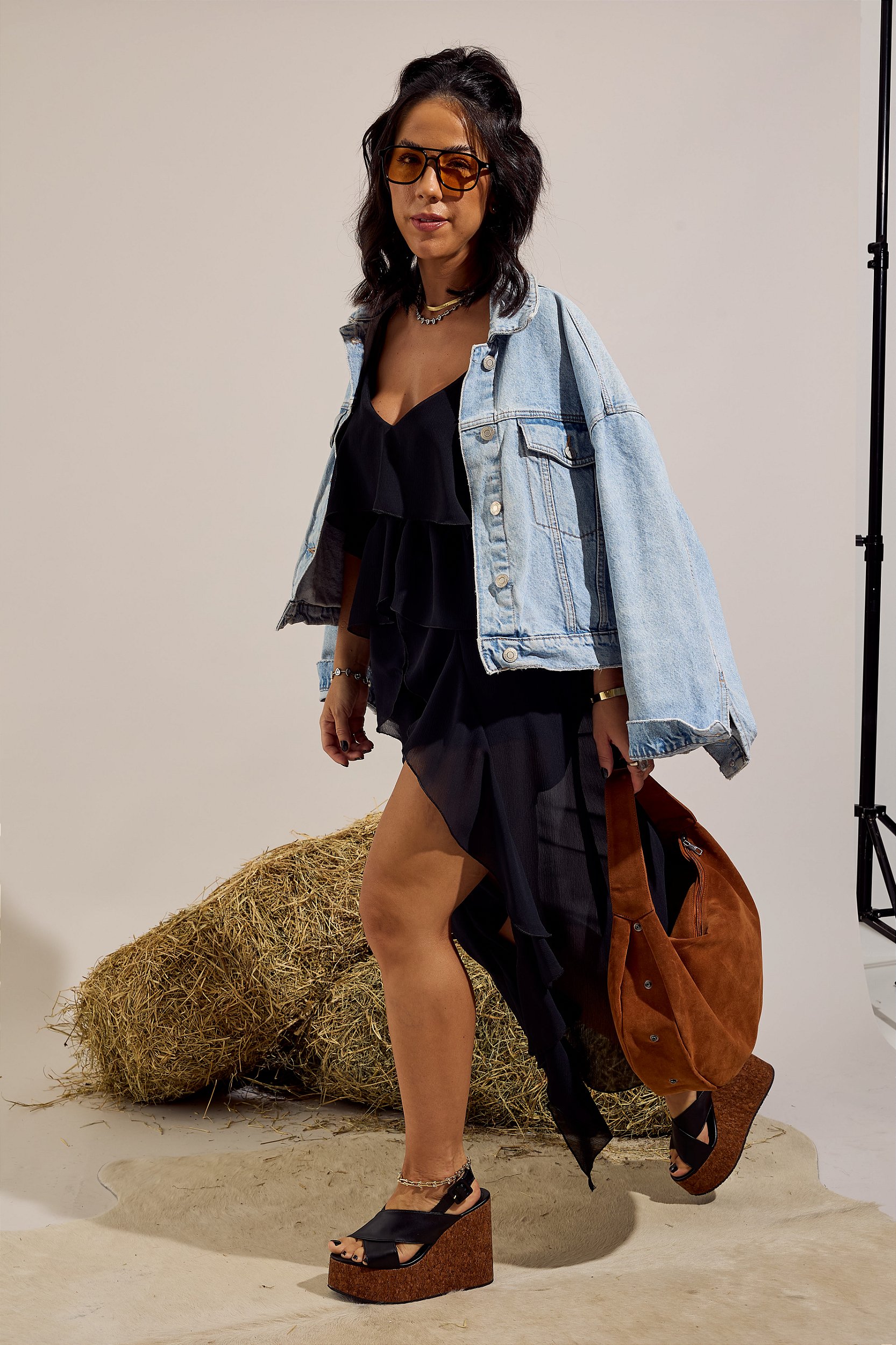 Sandália Plataforma Feminina Cortiça Ashley (Preta) - USE HITZZ