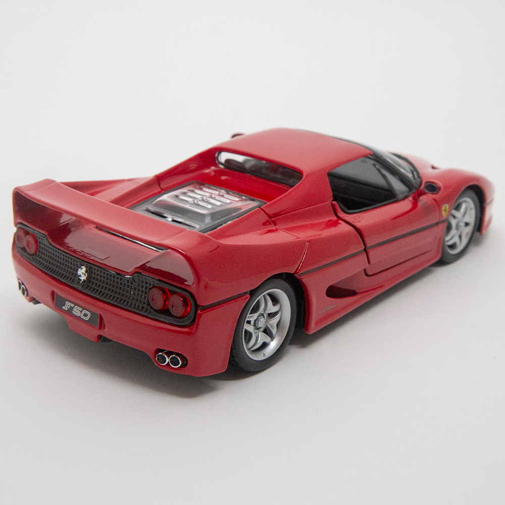 Ferrari F50 1:24 – Miniatura Clássica - Garagem das Antigas
