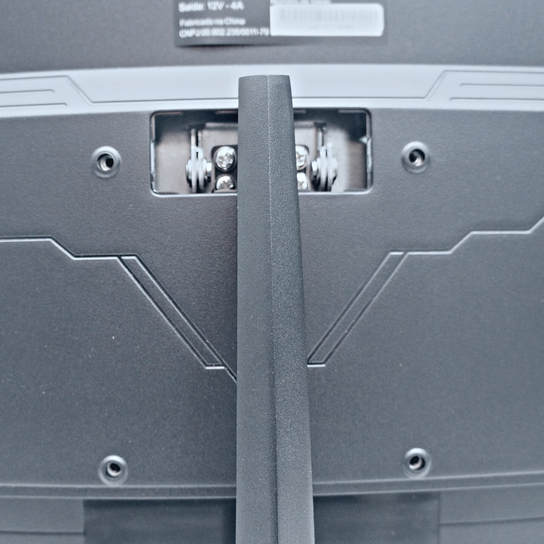 MONITOR LED 31.5 BRAZILPC FRAMELESS 32WFY-75XE CURVO R1800 FHD 75Hz ...