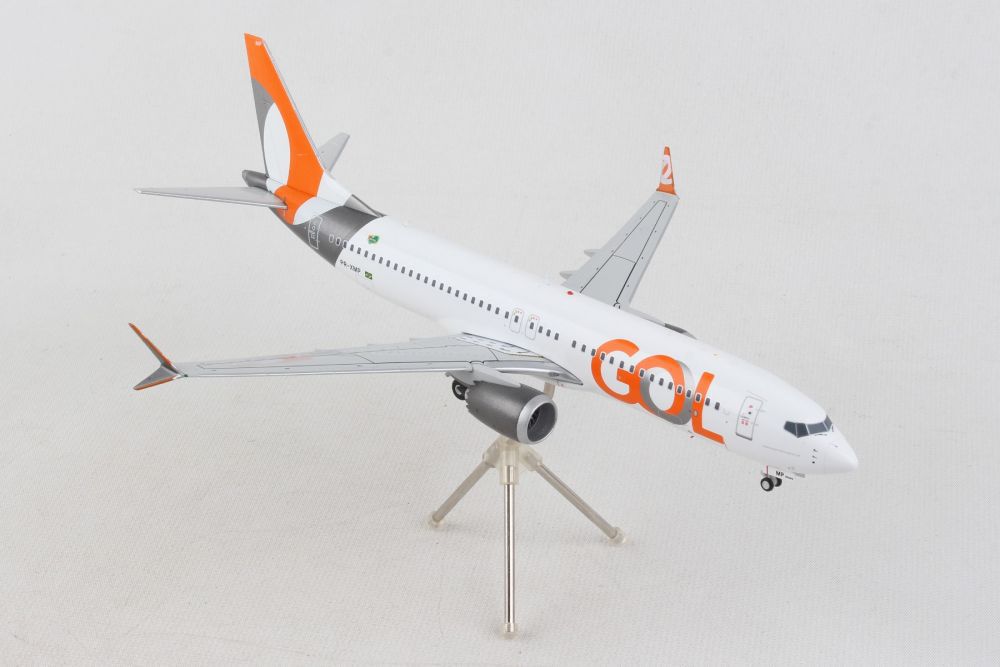 Miniatura Avião - Boeing 737 Max - Gol - 1:200 - Gemini Jets - AeroToys