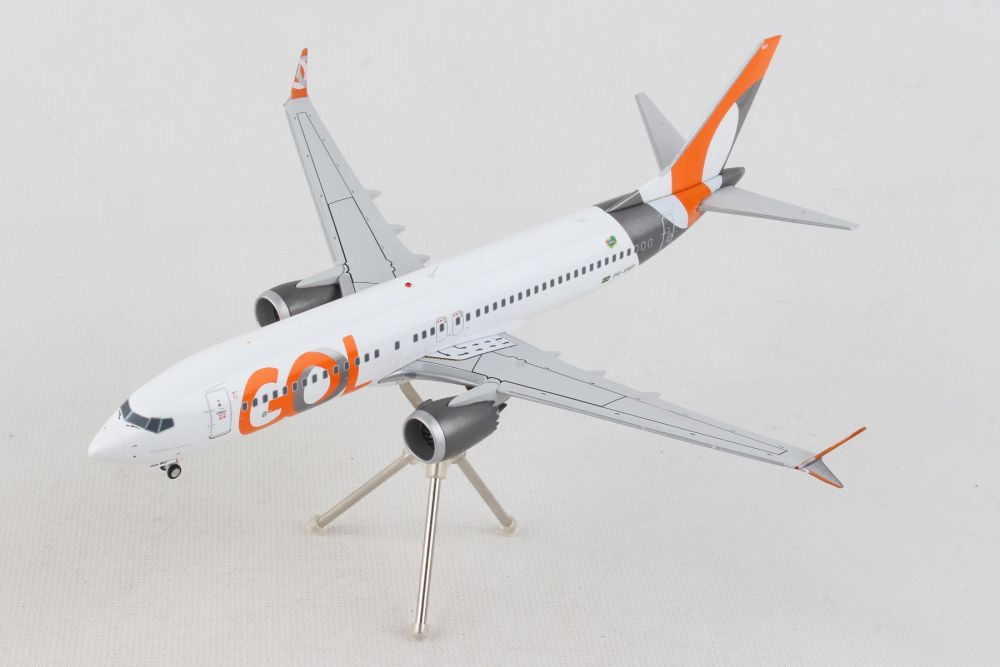 Miniatura Avião - Boeing 737 Max - Gol - 1:200 - Gemini Jets - AeroToys