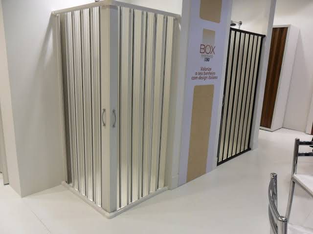 Box Sanfonado de Canto em PVC - Largura externa até 0,85 x 1,00 x 1,8 ...