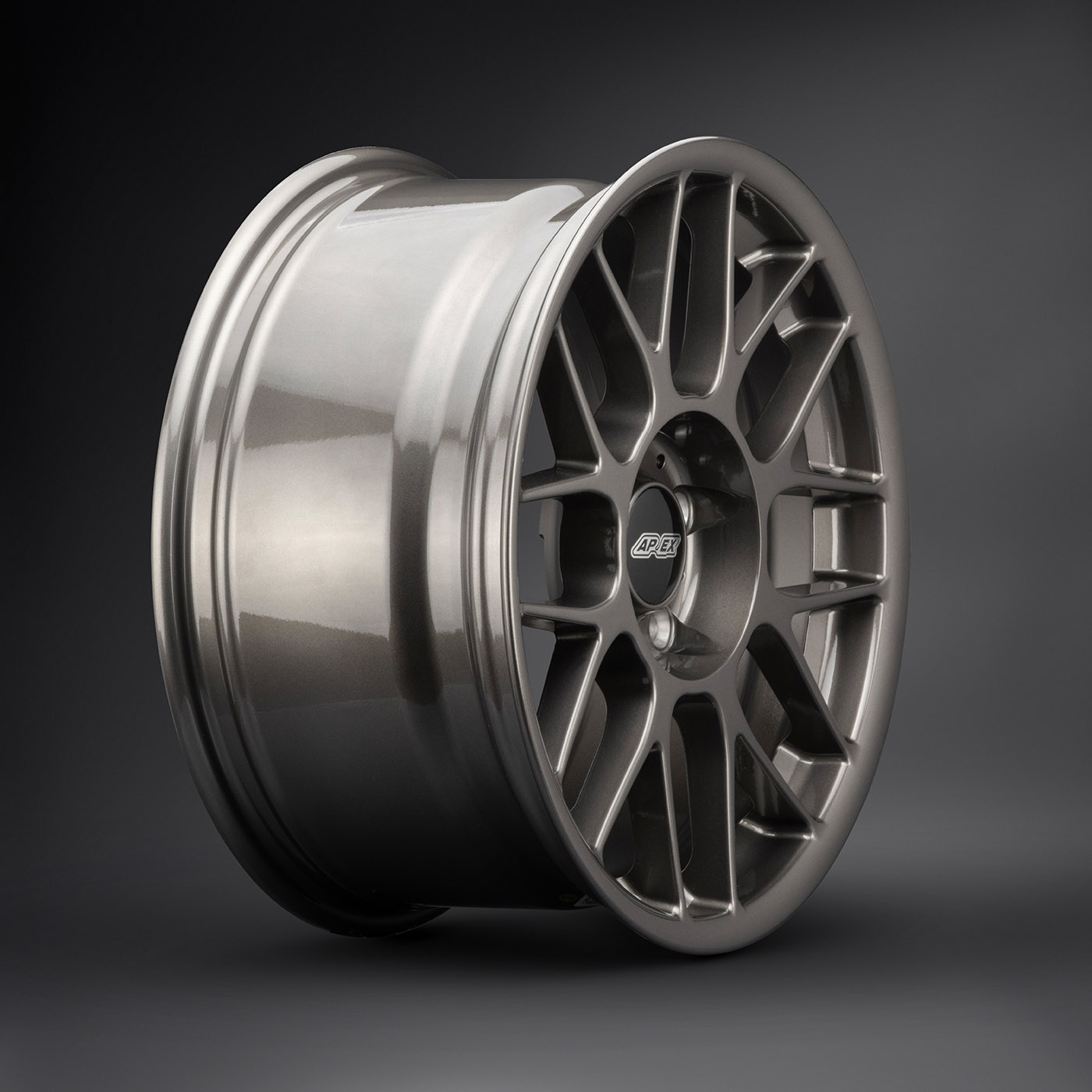 Rodas Esportivas APEX ARC-8 Anthracite 5x120 17x8,5 ET40 - 17x9 ET30 ...