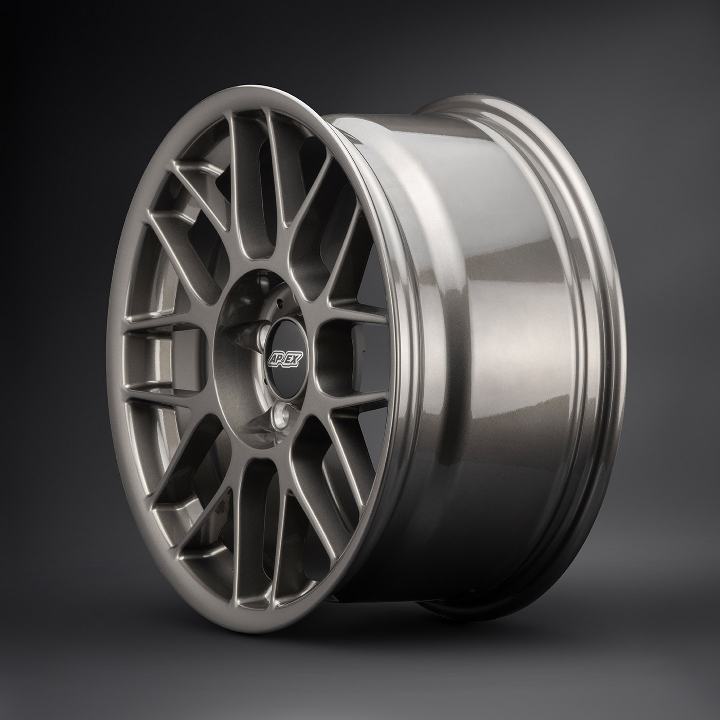 Rodas Esportivas APEX ARC-8 Anthracite 5x120 17x8,5 ET40 - 17x9 ET30 ...