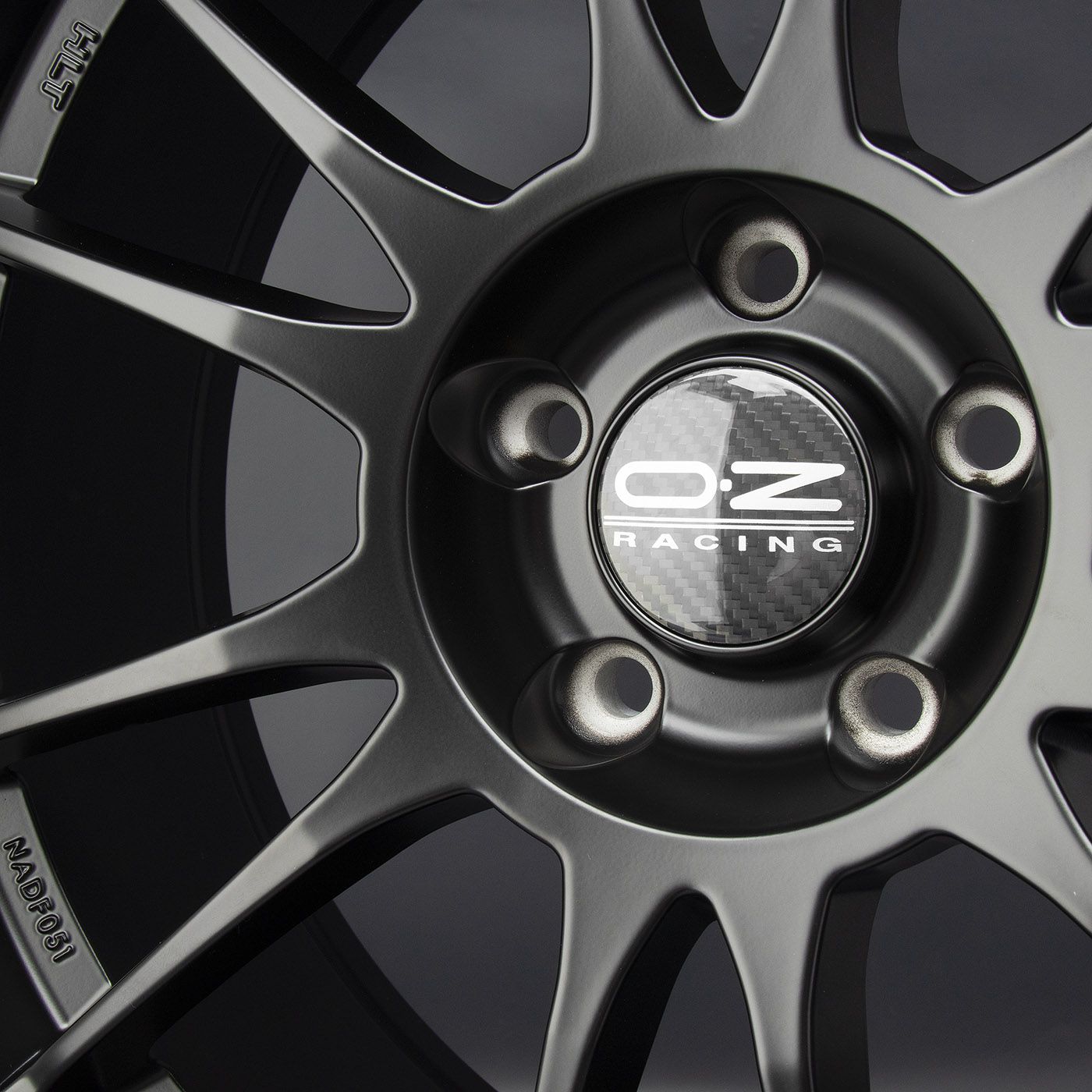 Rodas Esportivas OZ Ultraleggera Matt Black 5x100 18x8 ET48 - GPParts ...