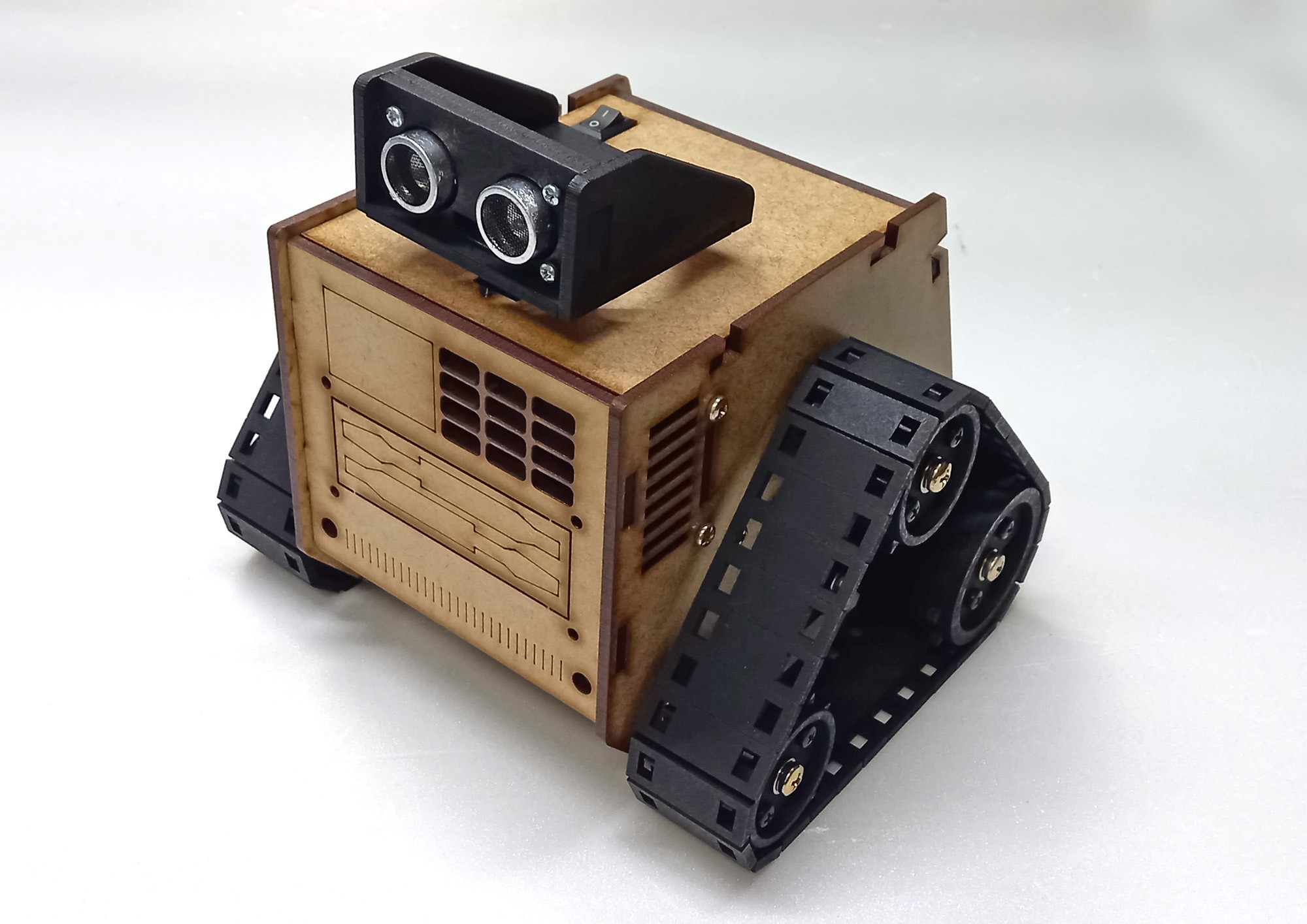 ROBÔ BINO 3.0 - ARDUCORE - Robótica Educacional arduino