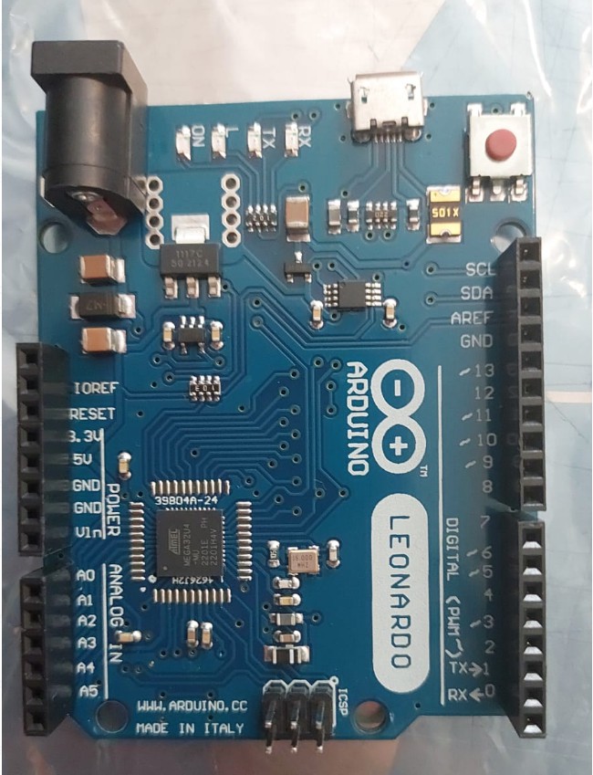 Arduino Leonardo R3 + Cabo Usb - ARDUCORE - Robótica Educacional arduino