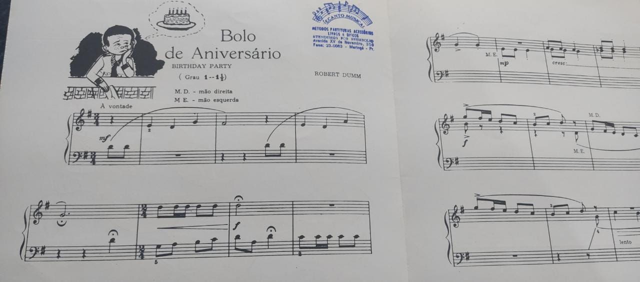 BOLO DE ANIVERSÁRIO - partitura para piano - Robert Dumm - Recanto Musical