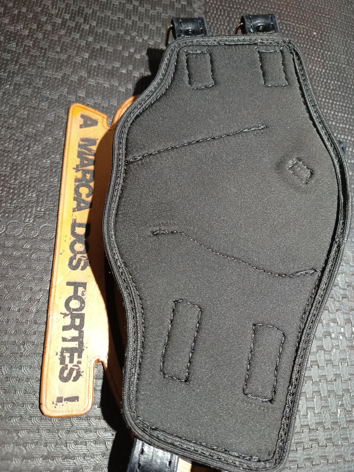 Coldre Tornozelo Revolver RT605 (357) e RT85S ( com alça de retenção ...