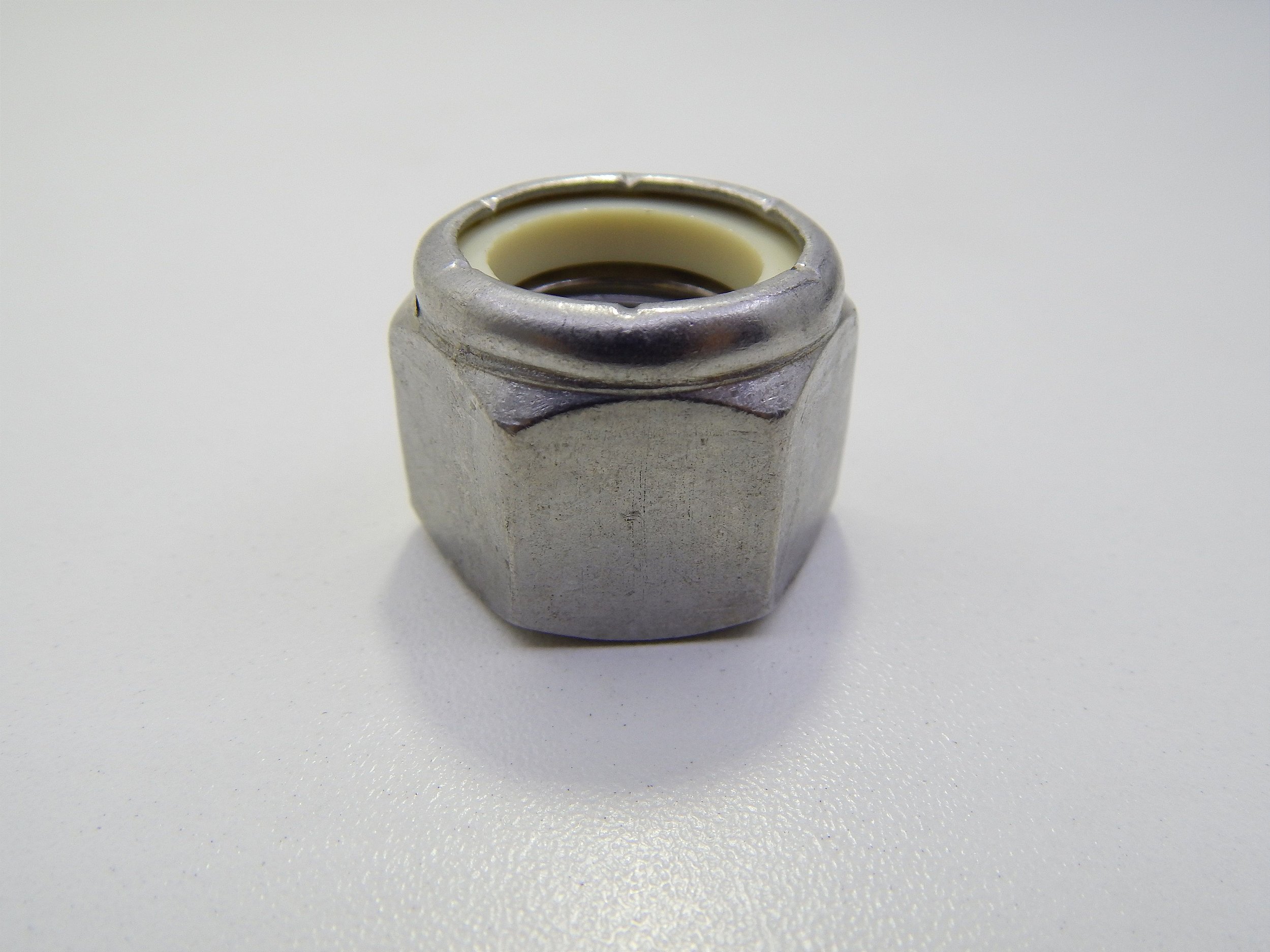 LUTEC | Porca Travante #10 3/16-24UNC Inox - LUTEC Parafusos e Ferramentas