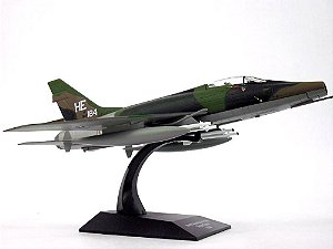 1 - Escala 1:72 - Loja Águias de Aço