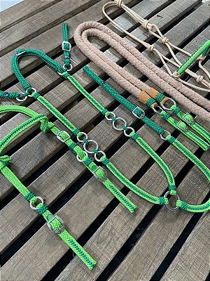 MODELO EM CORDA - Traias Ferreira