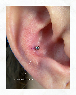 Labret Lateral Argola Titânio e Mais - Alternative Piercing