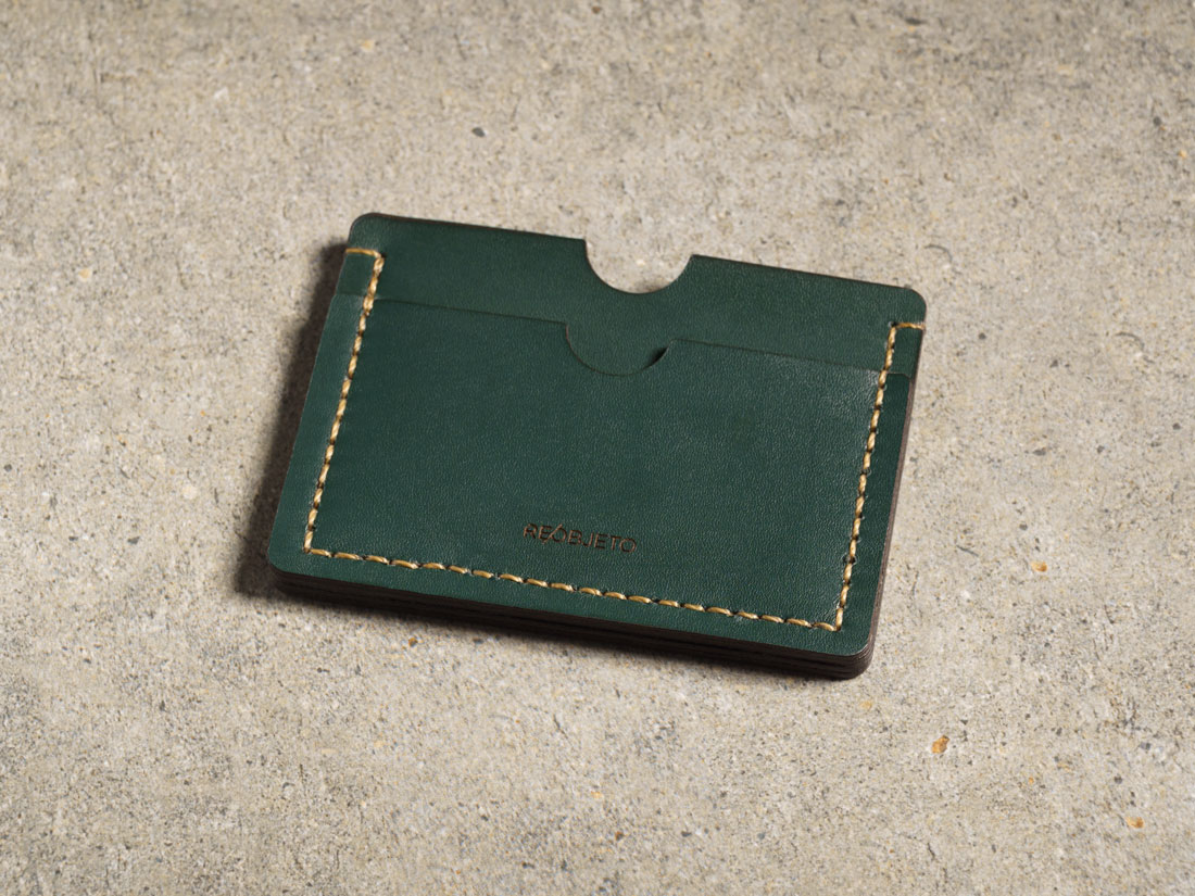 Porta-Cartões - Couro Verde - REOBJETO - Design Brasileiro