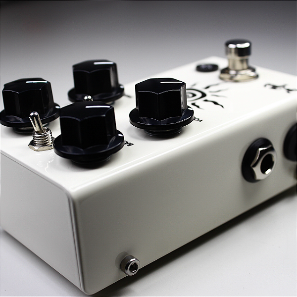 Timmy V3 Vintage White - Zen Effects