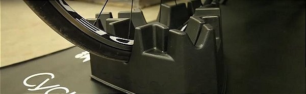 Bloco Elevado Saris Cycleops Climbing Riser Block - Revolution Bikes ...