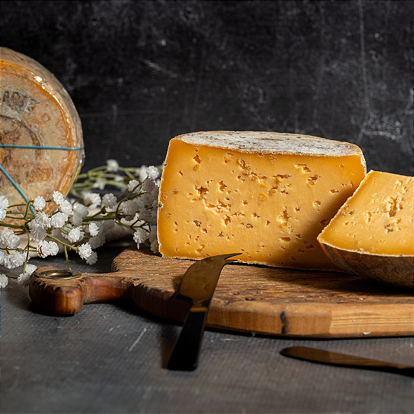 Gregório - Queijo Artesanal com Feno Grego - Fazenda Santa Luzia - O ...