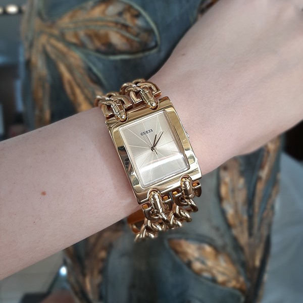 Relógio Guess Dourado Feminino W1117l2 | Retran Joias - Retran Joias ...