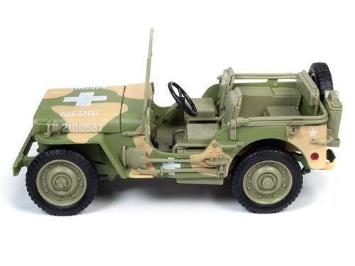 Jeep Willys MB WWII Medic Army 1941 Autoworld 1:18 - 20 anos! Loja on ...